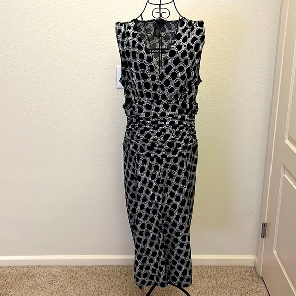 George Stretch | Dresses | George Stretch Dress Black And White | Poshmark